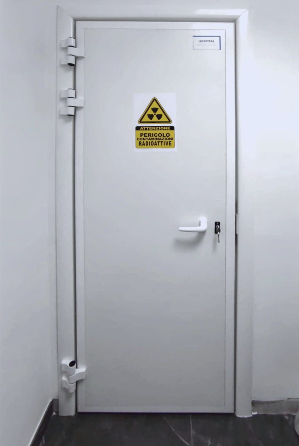 Radiation protection door - HOSPITAL DIVISION - shielded / hospital ...