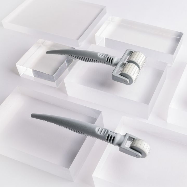 Mechanical microneedling unit - Dermaroller - hand-held