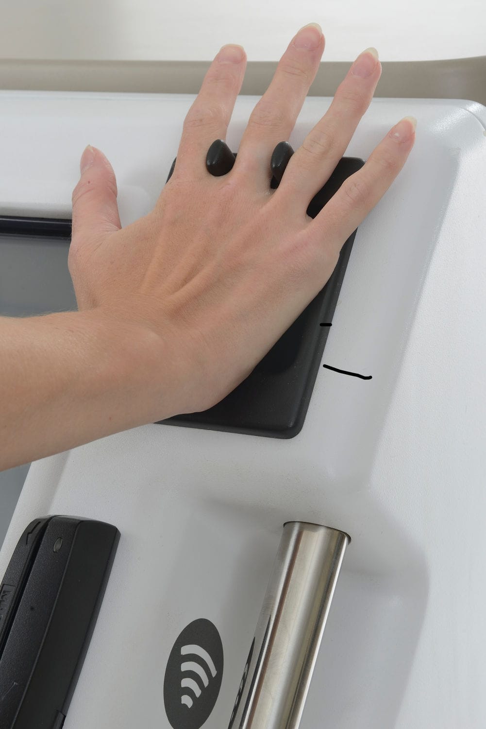 Hospital automated guided vehicle - QC Bot Open - Vecna Technologies - Videos