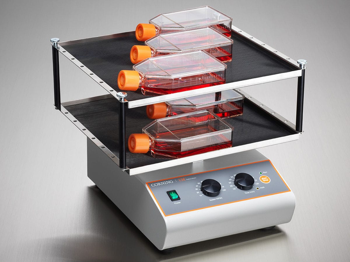 Tilting laboratory shaker - LSE™ - Corning BV - analog / benchtop / compact