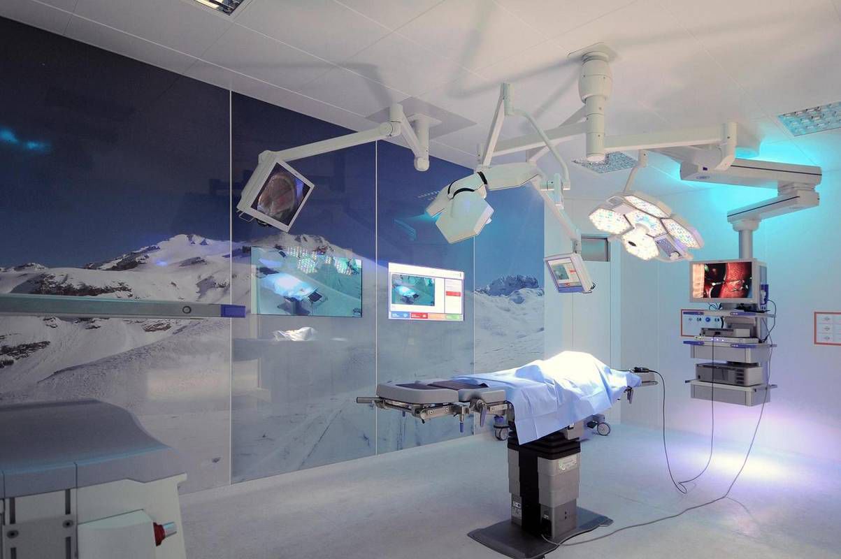 Healthcare facility operating suite - Operamed
