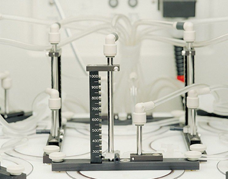 Dissolution tester media preparation system / automatic / trolley ...