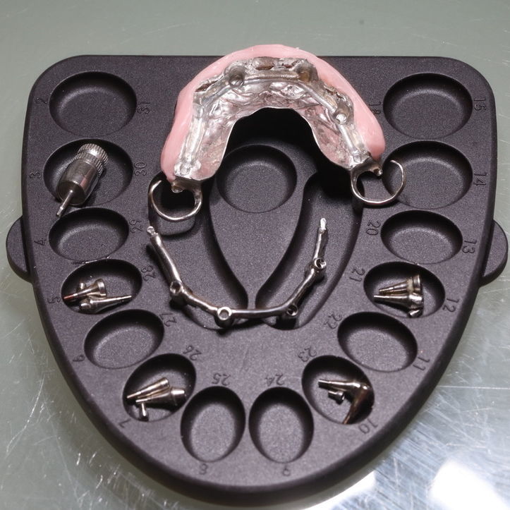 Dental tray - LaminateButler™ - Gate Dental Services Ltd - storage ...
