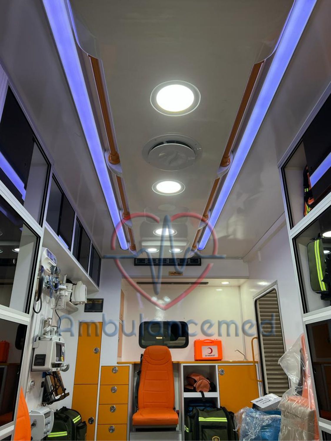 Box ambulance - Mercedes Amb05 - AmbulanceMed - type C / type B / type A1