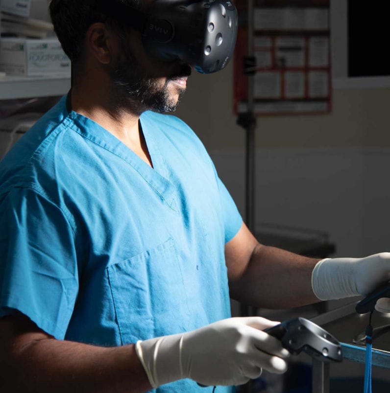 Orthopedic surgery simulator - PrecisionOS - virtual reality