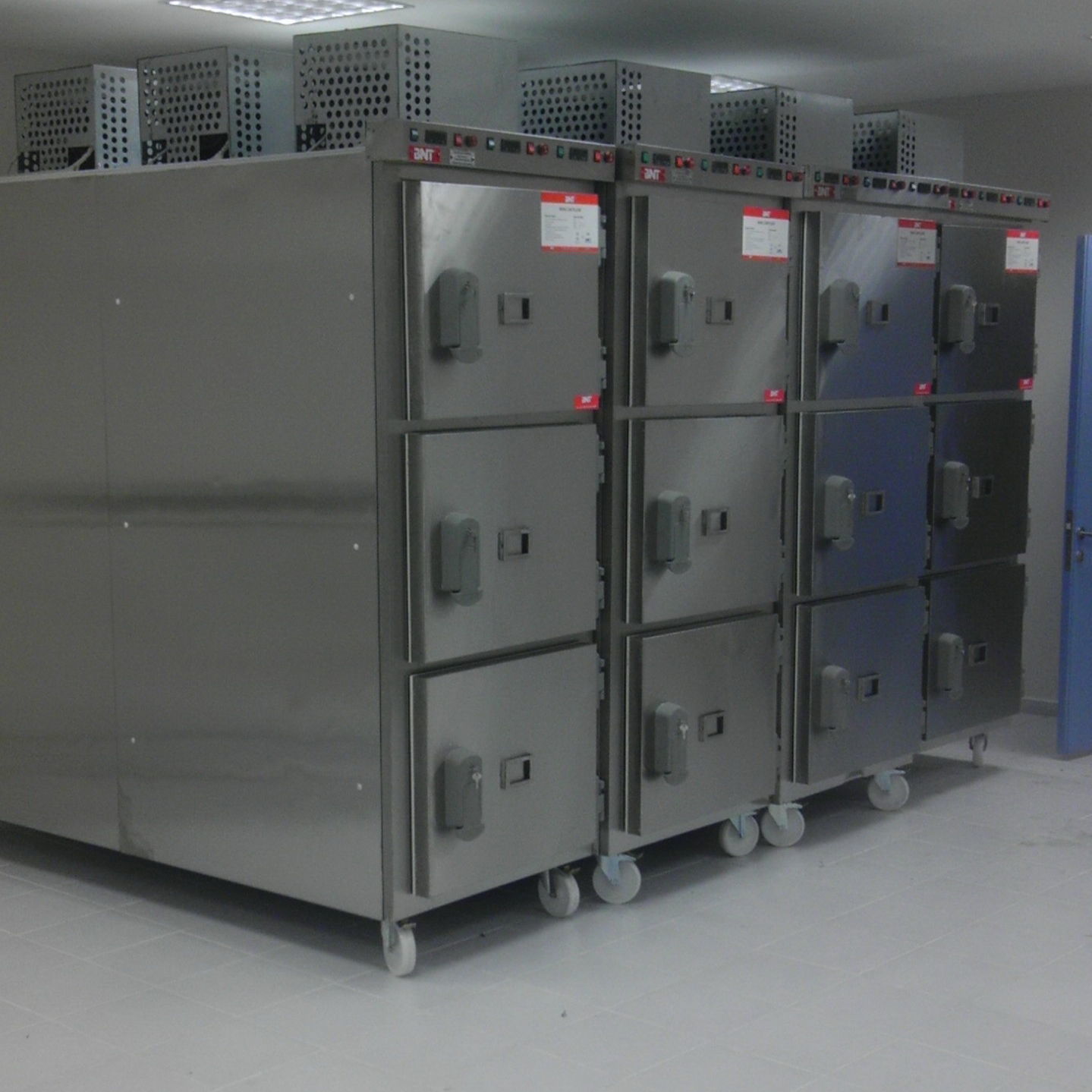 6-body mortuary cabinet - DP63 - BNT - front-loading / mobile