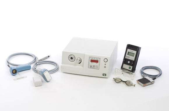 Dermatologic phototherapy lamp - LUMERA - Daavlin - hair growth / table ...