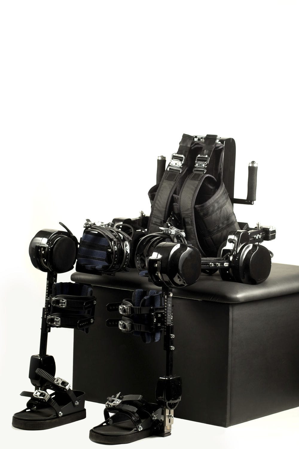 Standing position rehabilitation exoskeleton - E-helper - ZARYA - gait