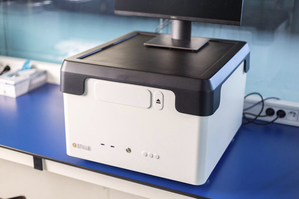 Digital PCR system - naica® - Stilla Technologies - microfluidic ...