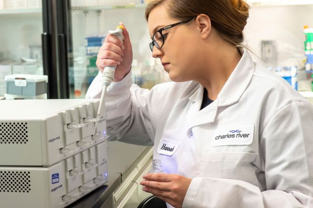 Visible spectrophotometer - Endosafe® nexgen-MCS™ - Charles River ...