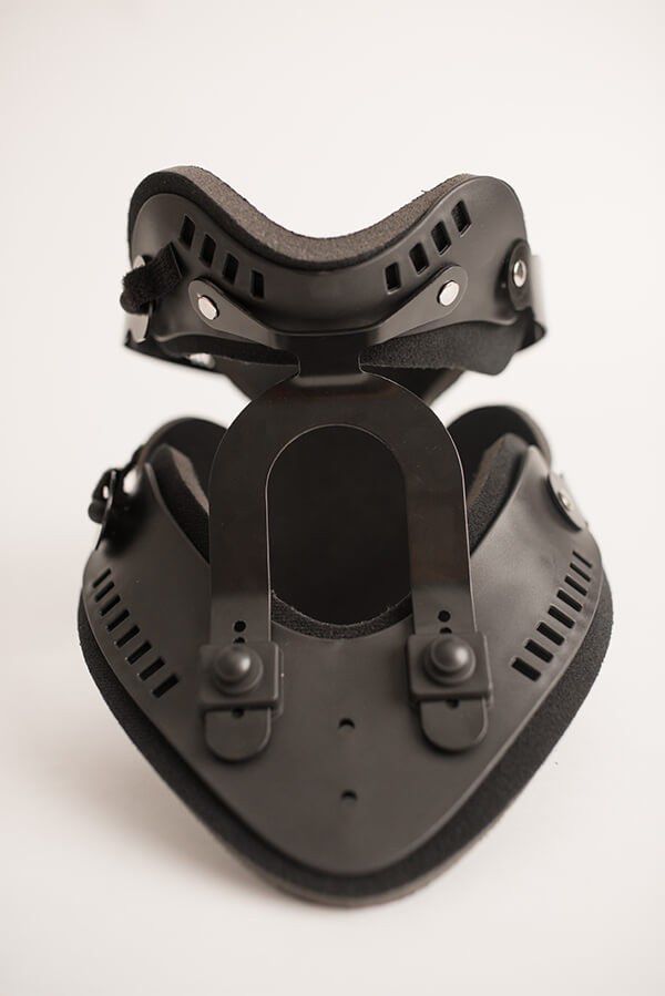 Rigid cervical collar - NB-161 - Dr Medical - C4 / with chin rest ...