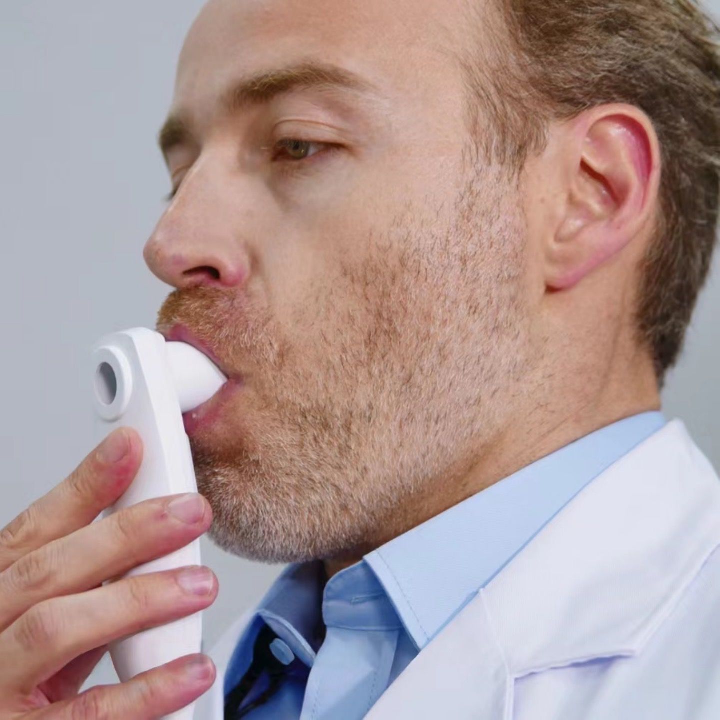 Electronic spirometer - SMPF-01 - Shanghai Sonmol Medical Devices ...