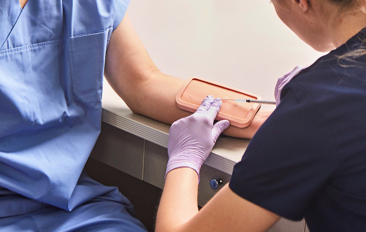 Training simulator - BT-CSID - BT Inc. - for intradermal injections ...