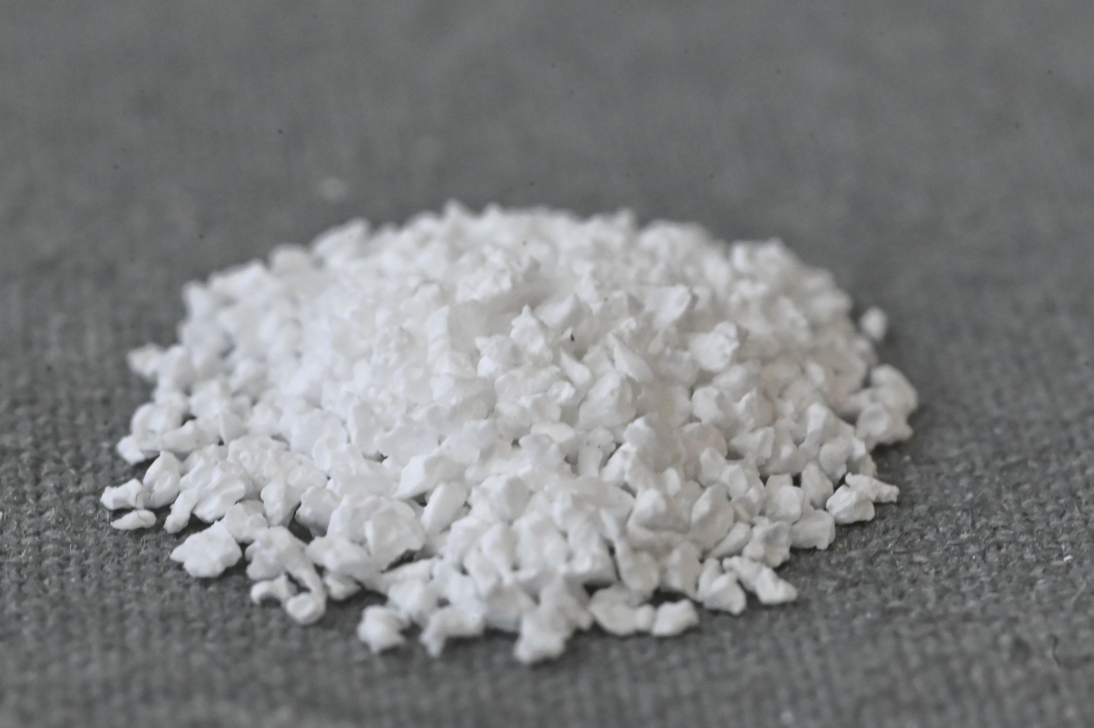 Synthetic bone substitute - Teebone - Medibrex - for dental sugery ...