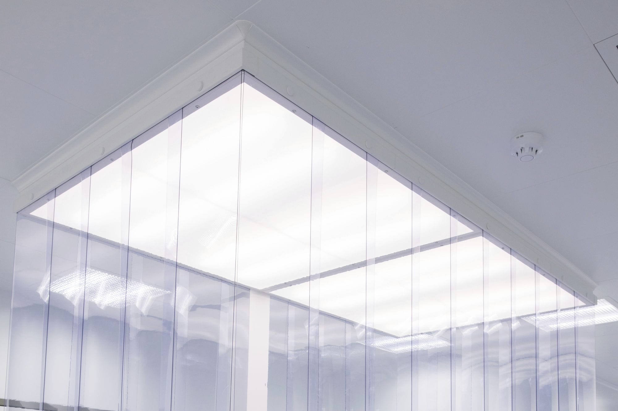 Fixed hospital screen - 111.06 - FORCLEAN - stainless steel