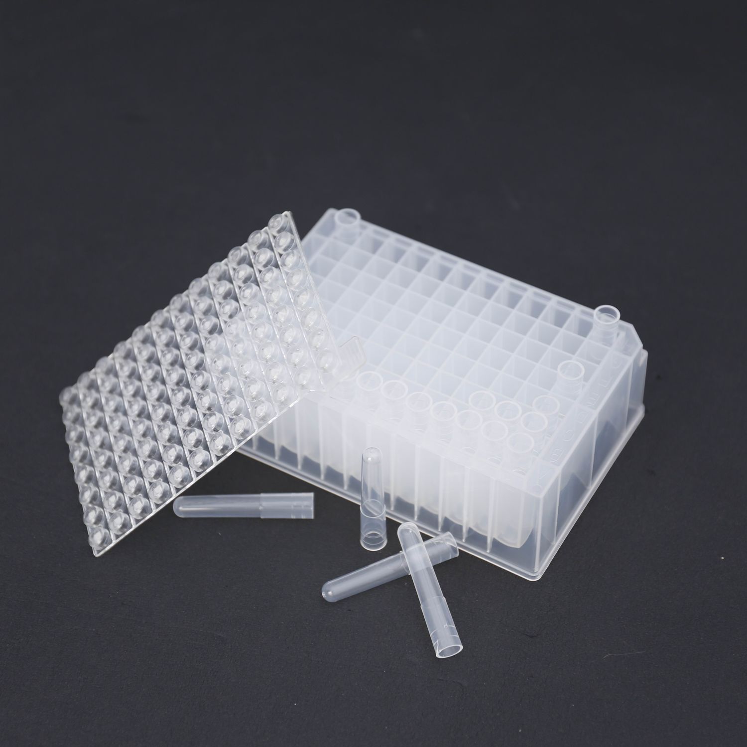 Microplate for life sciences applications - MCDP22-SV-9 - MEGAROBO ...