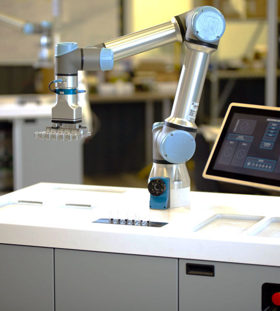 Liquid handling laboratory automation system - NOVAFlex - NovaticLab ...