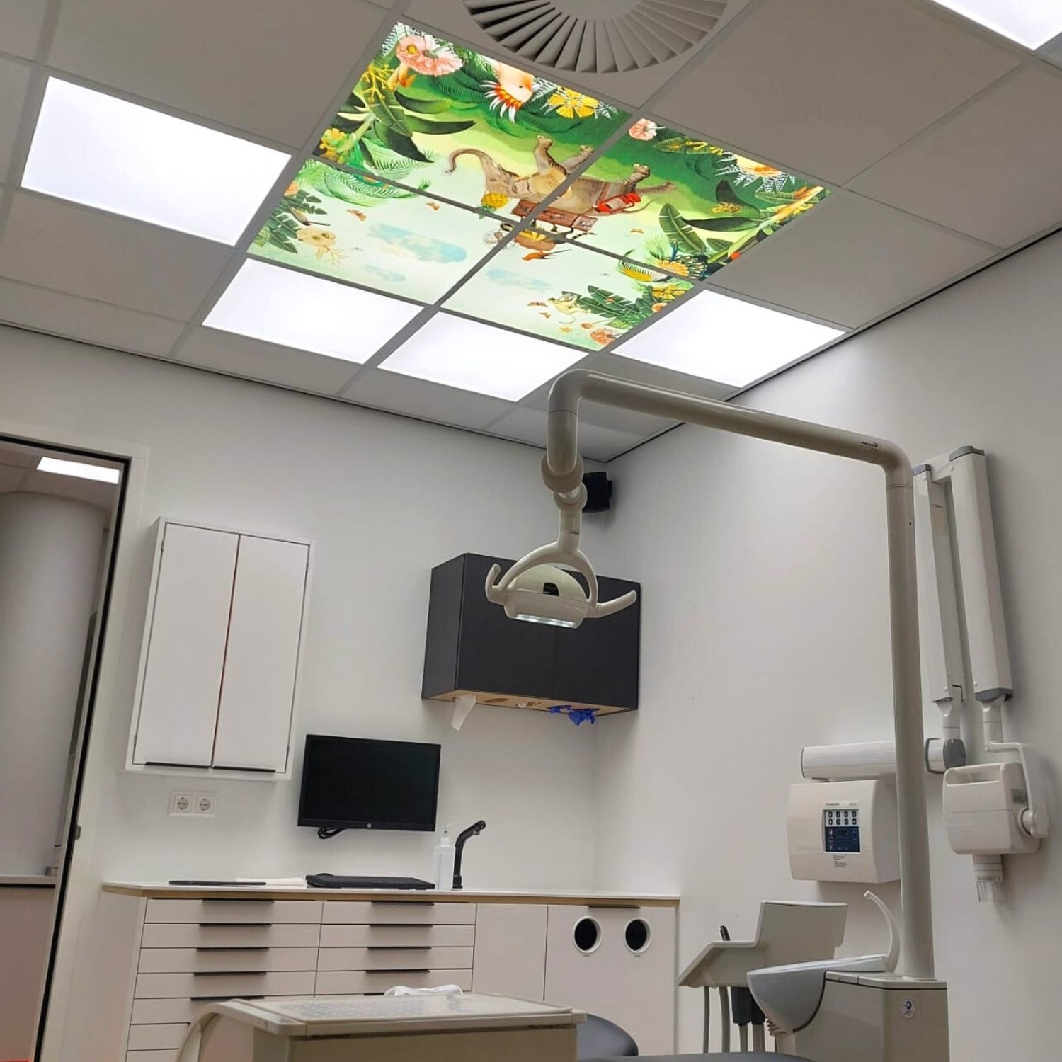 Built-in lighting - DLC - Dentled - ceiling-mounted / hospital ...