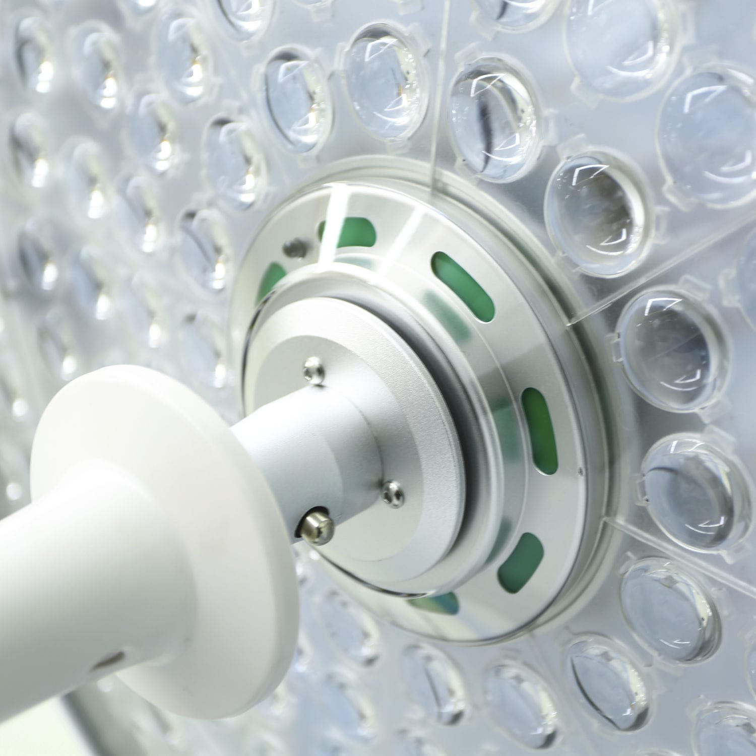 Mobile surgical light - FY-500S - Jiangsu Fuyou Medical - LED / 110V ...