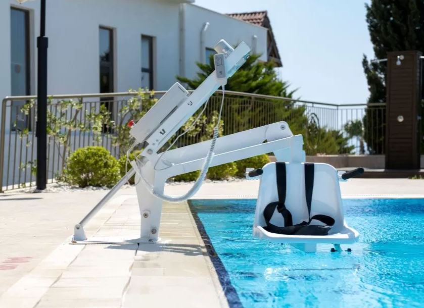 Electric patient lift - Aquaccess Fixe - Accessrec Europe - free ...