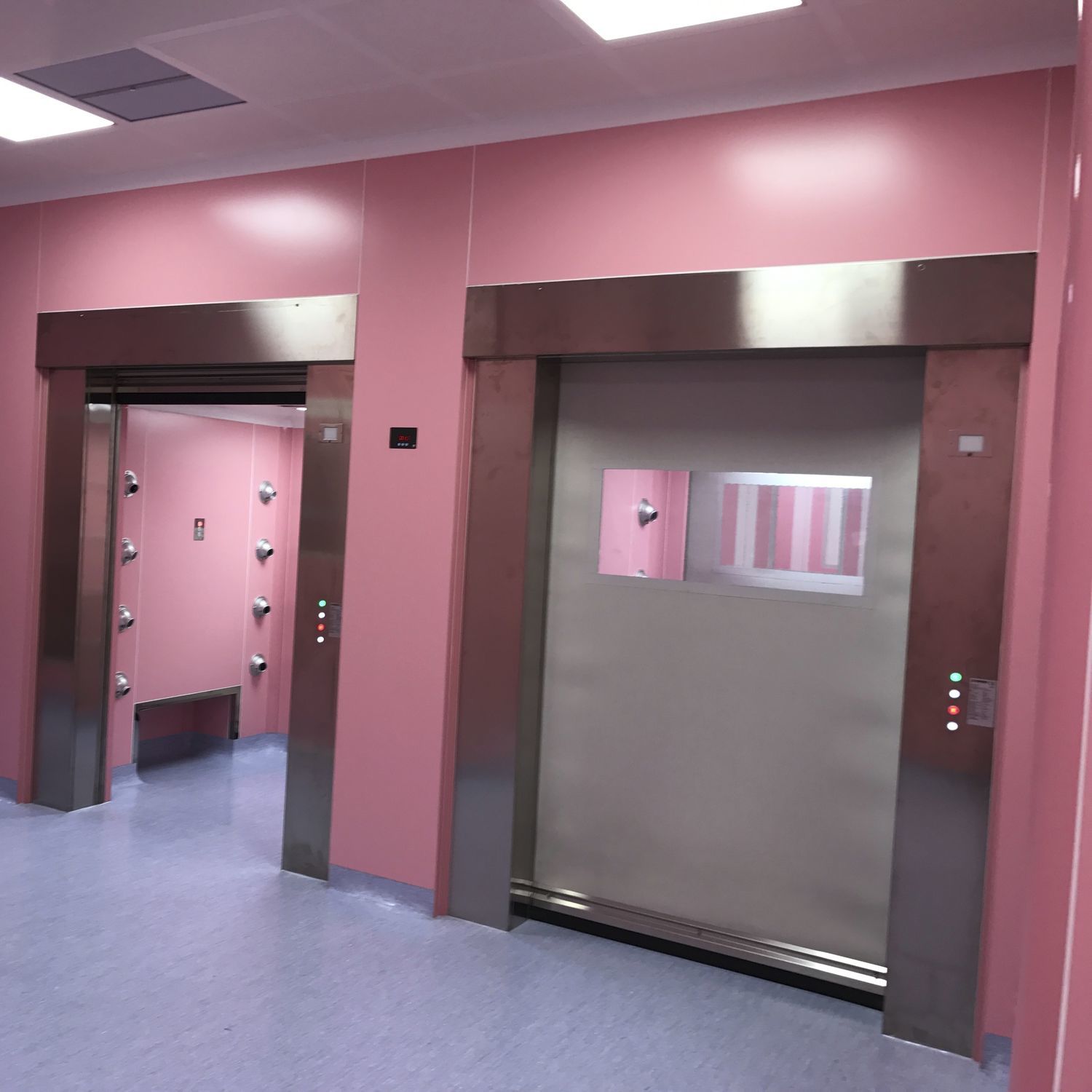 Clean room door - SUPER CLEAN - Moreschi Chiusure Industriali S.r.l ...