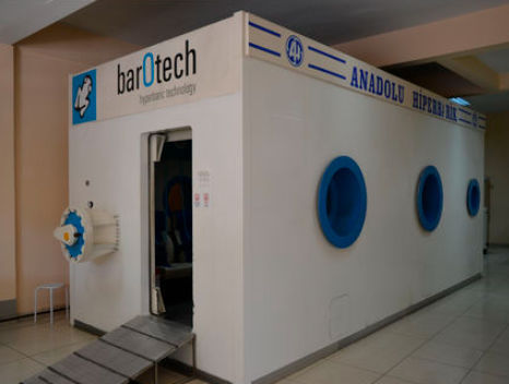 Oxygen therapy hyperbaric chamber - TETRA 16 - Barotech - multiplace