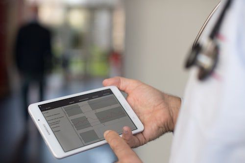 Rehabilitation software - BlueNight® - Sleepinnov - data management ...