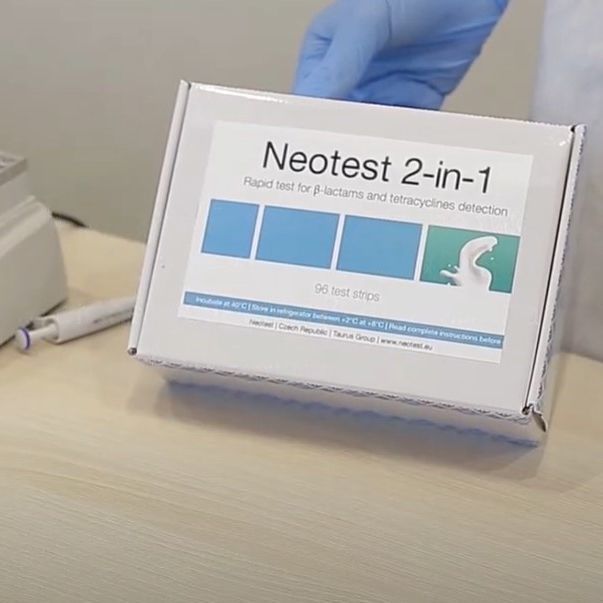 Antibiotic susceptibility testing rapid screening test - 2-in-1 ...