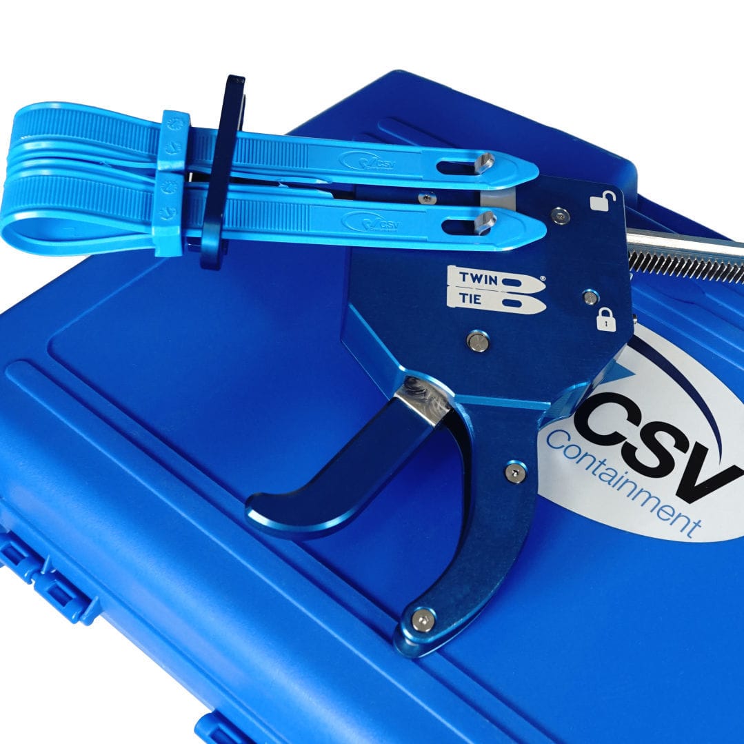 Closing machine for the pharmaceutical industry - Twin Tie® - CSV ...