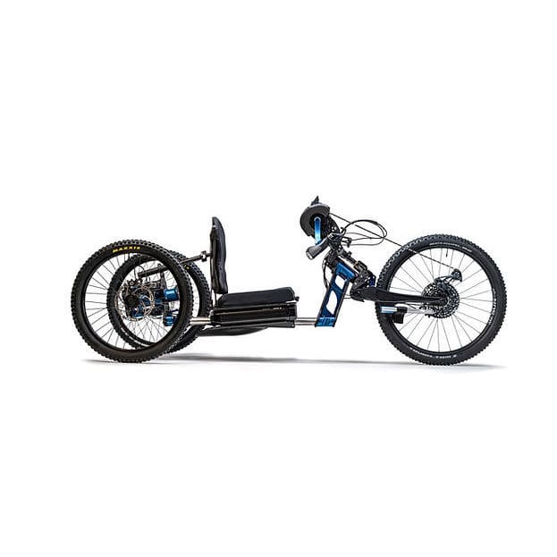 Crank-propelled handbike - ROGUE™ FS - Bowhead Corp - adult / black
