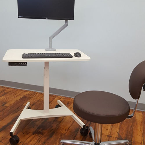 EMR workstation - Right Height Mfg - mobile / antimicrobial / height ...