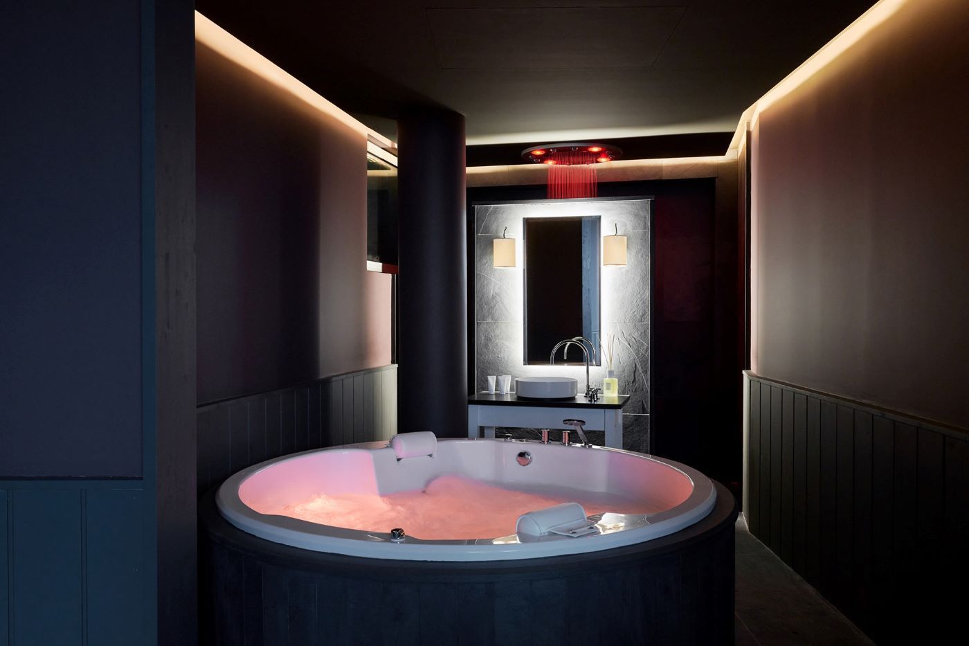 Two-seater balneotherapy bathtub - VICE VERSA - Preti - in-ground ...