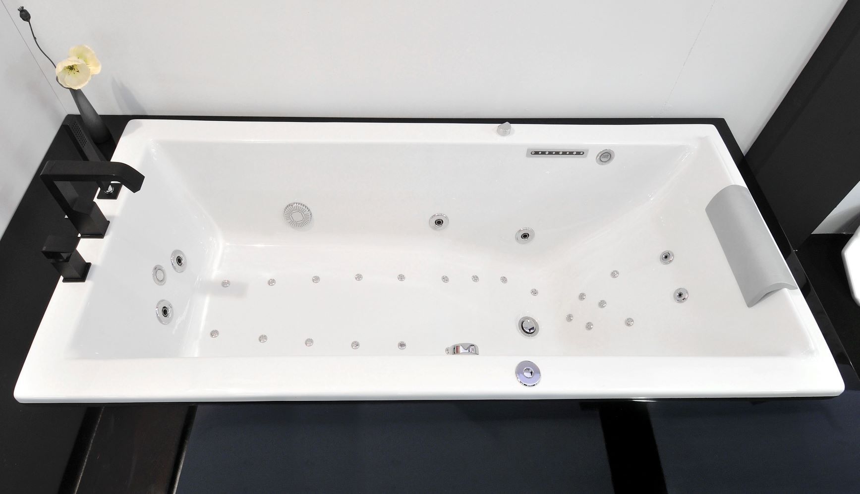 Single-seater balneotherapy bathtub - QUADROLINE - Preti - in-ground