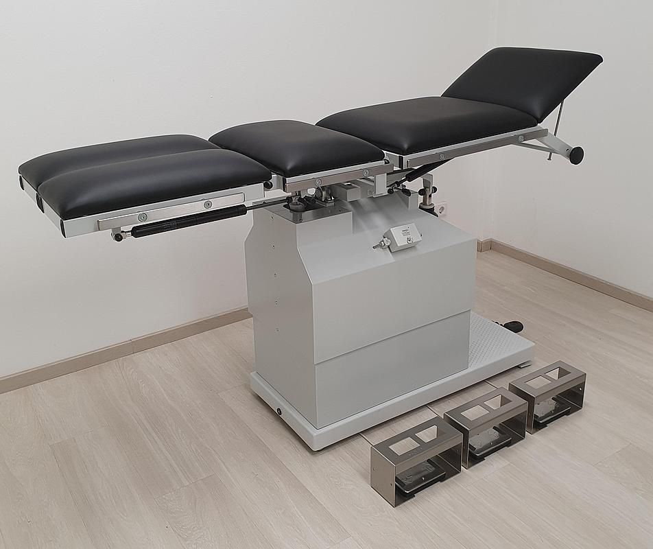 Universal operating table - AGA-MULTI-MAT - AGA Sanitätsartikel ...
