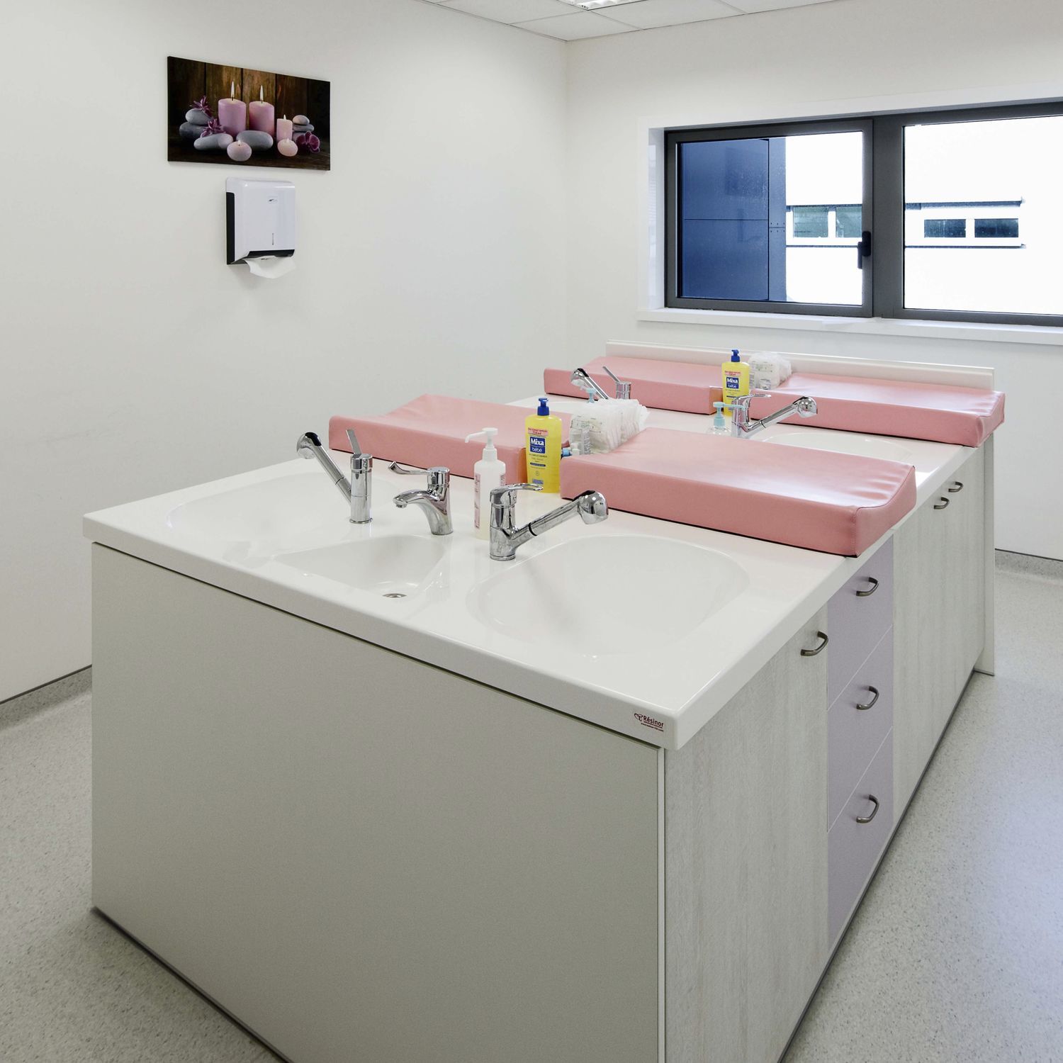Changing station with sink - BIOLUME - for nurseries / for hospitals