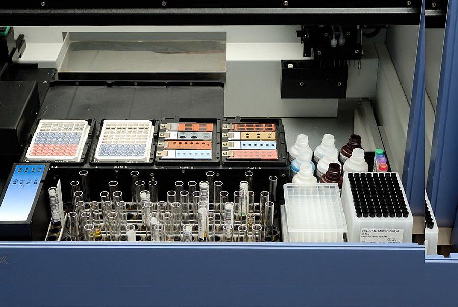 Automatic ELISA workstation - MAGO 4 - ERBA Diagnostics Mannheim - for ...