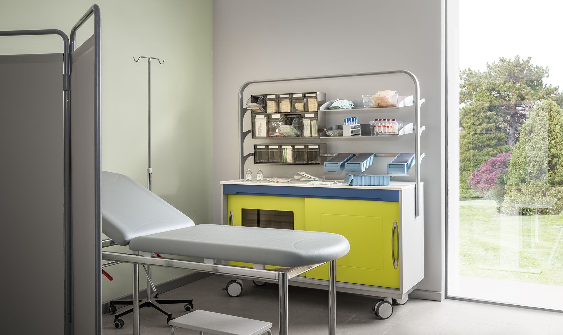 Mobile pharmacy picking station - PRAXISLIDE - Favero Health Projects ...