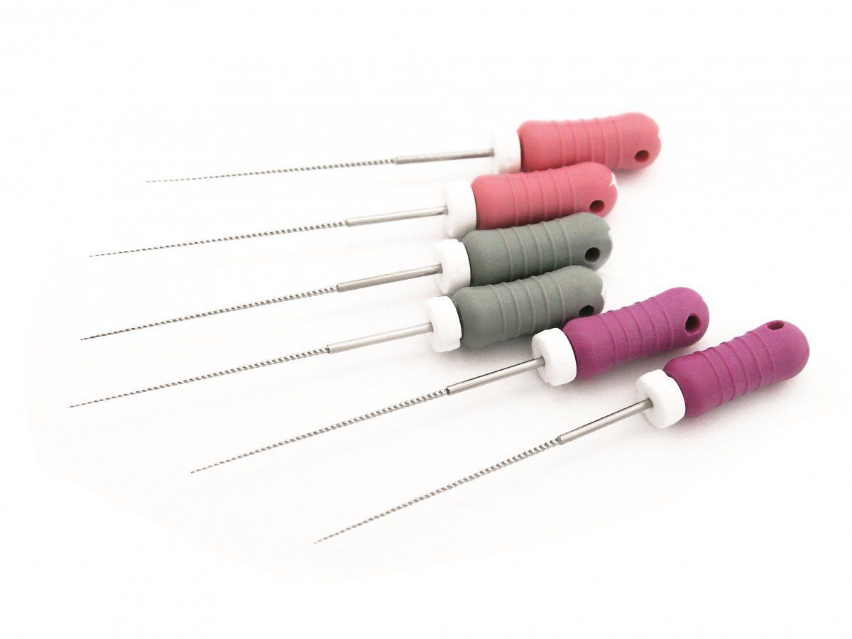 Hand endodontic file - W-File - MEDIN - for root canal treatment