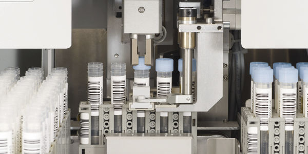 Tube decapper laboratory automation system / tube capper / tube sorting ...