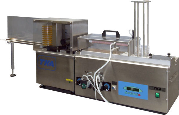 Automated media dispenser / laboratory / for culture media / floor ...