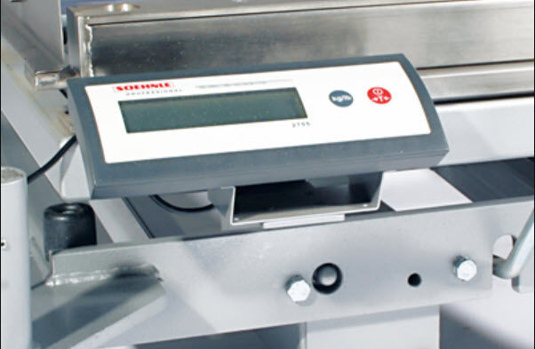 Digital autopsy weighing scale - UFSK INTERNATIONAL GmbH & Co. KG ...