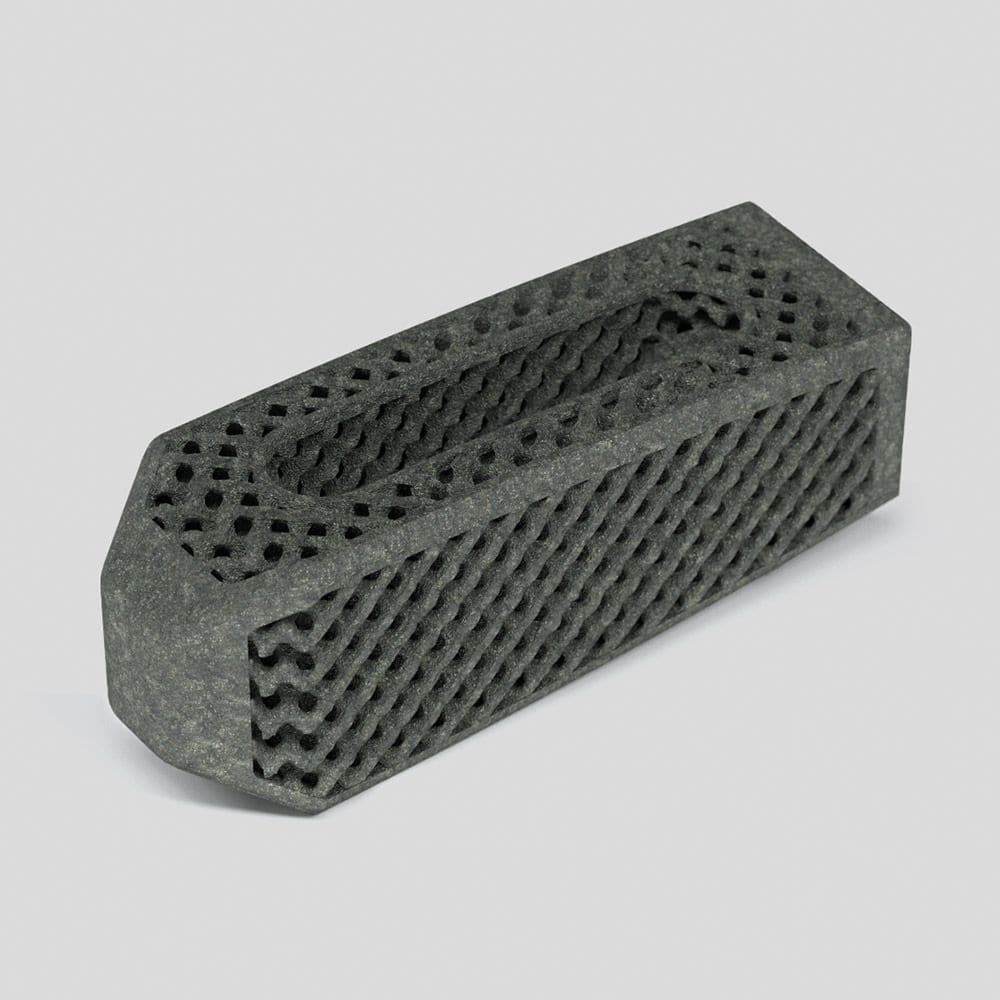 Lumbar interbody fusion cage - PROSPACE® 3D Oblique - Aesculap ...