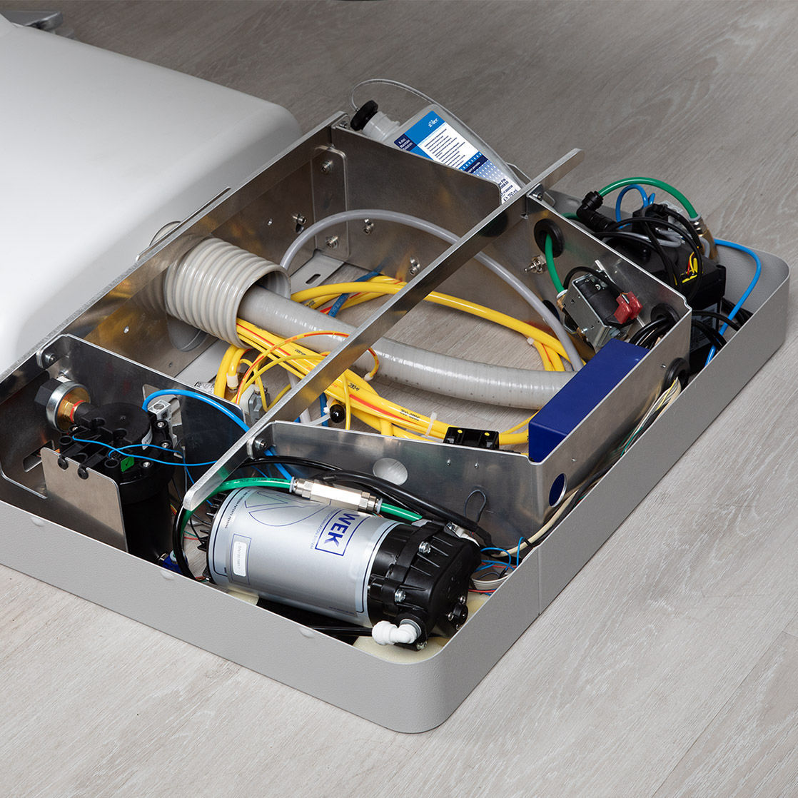 Dental unit disinfection system - A‑dec Maintain - A-dec - hydrogen ...