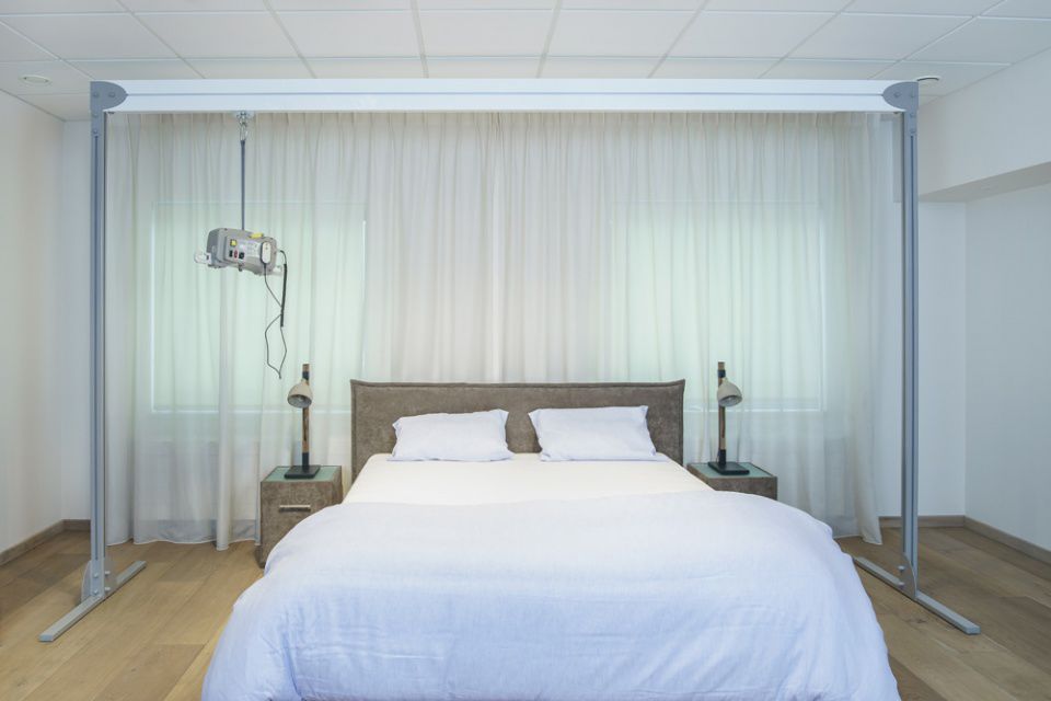 Electric patient lift - 2781-2782 - Handi-Move - free-standing ...