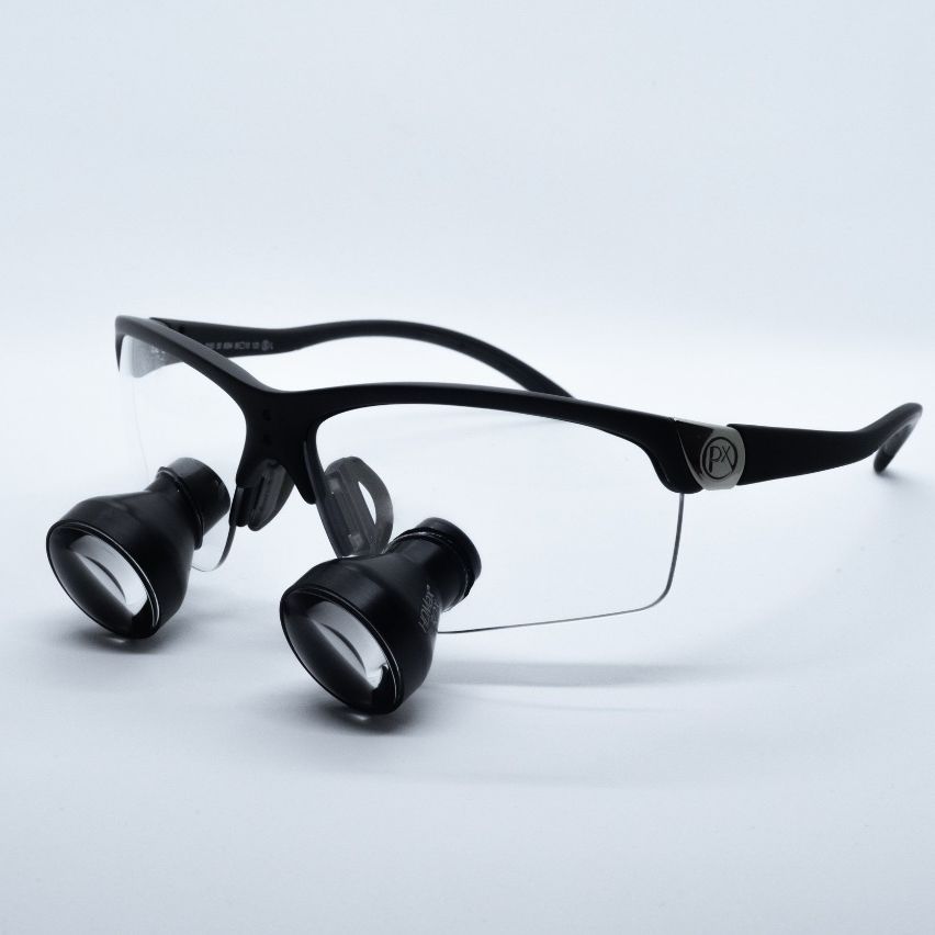 Glasses-type surgical loupe - HDMAX 2.5X - DenMat Holdings