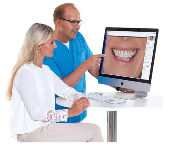 Digital smile design software - Romexis® - Planmeca - planning ...
