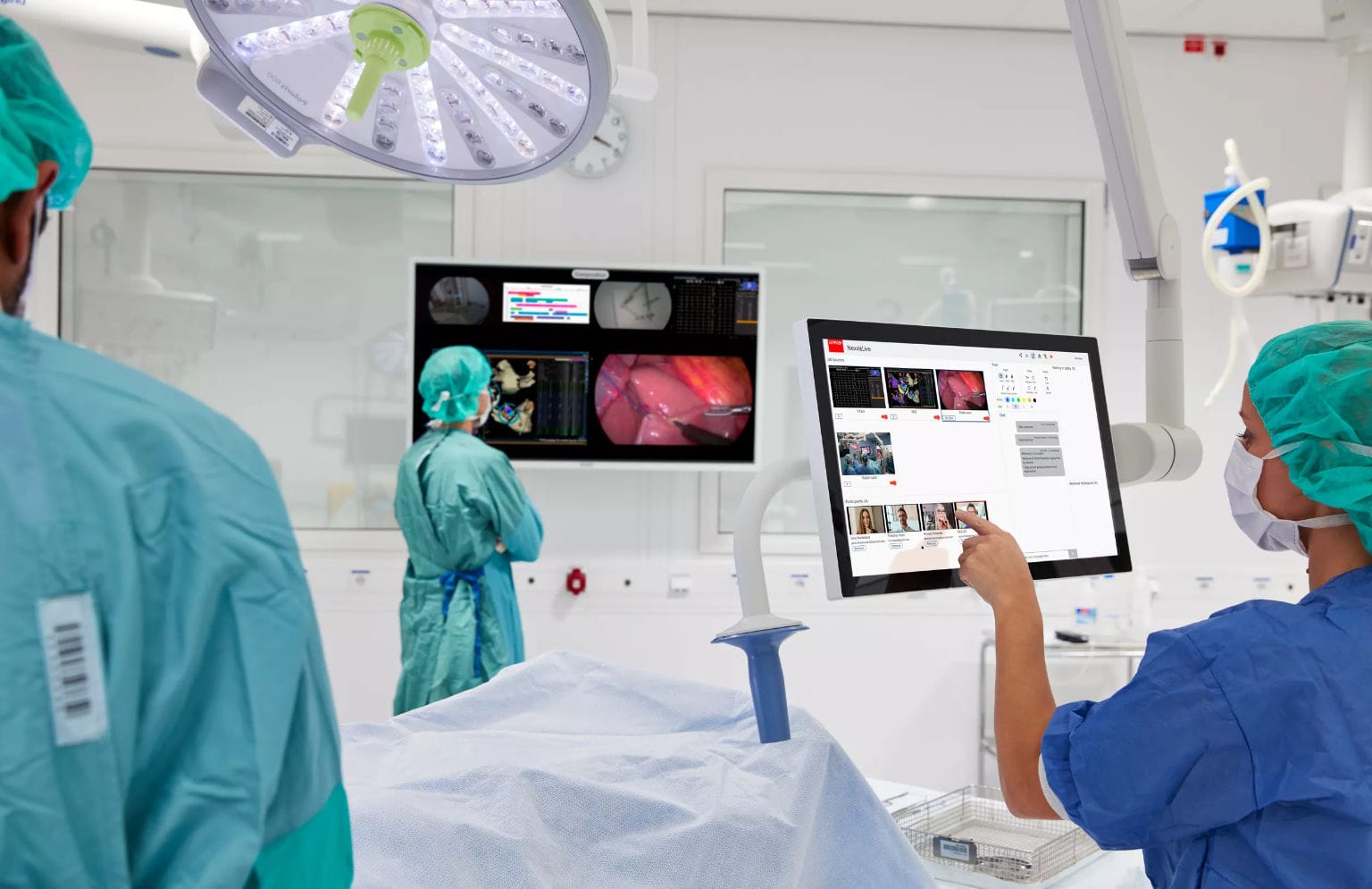 Education software - NexxisLive - Barco - sharing / for communication / medical