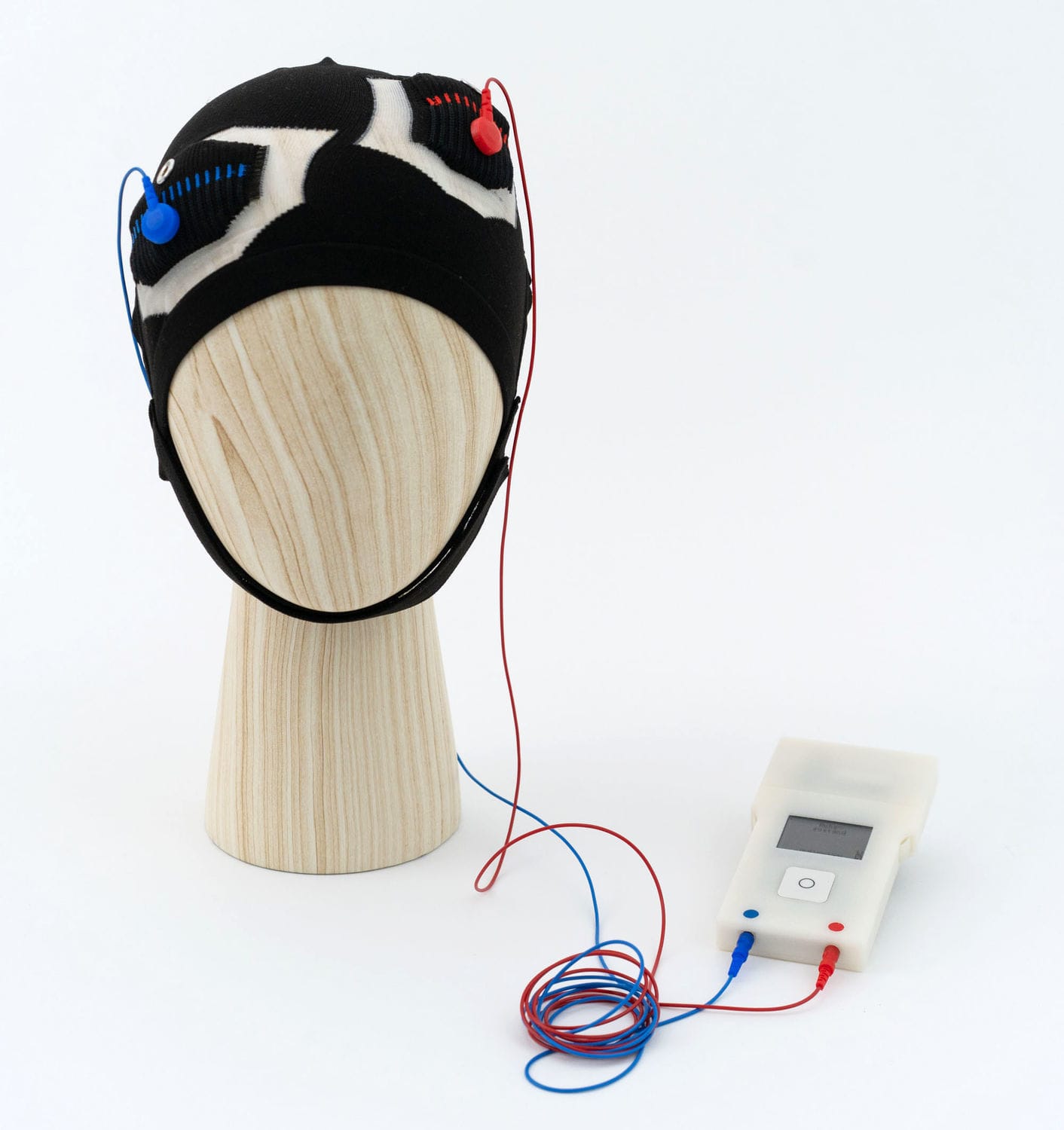 TDCS transcranial electrical stimulator - DC-STIMULATOR MOBILE ...