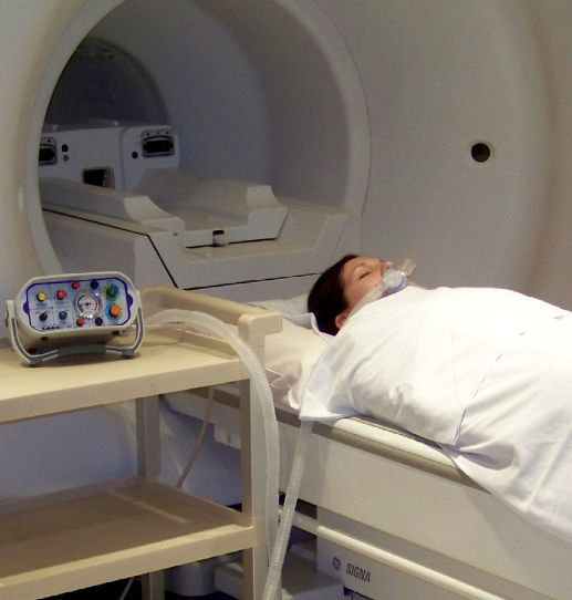 Pneumatic ventilator / resuscitation / emergency / transport - CAREvent ...