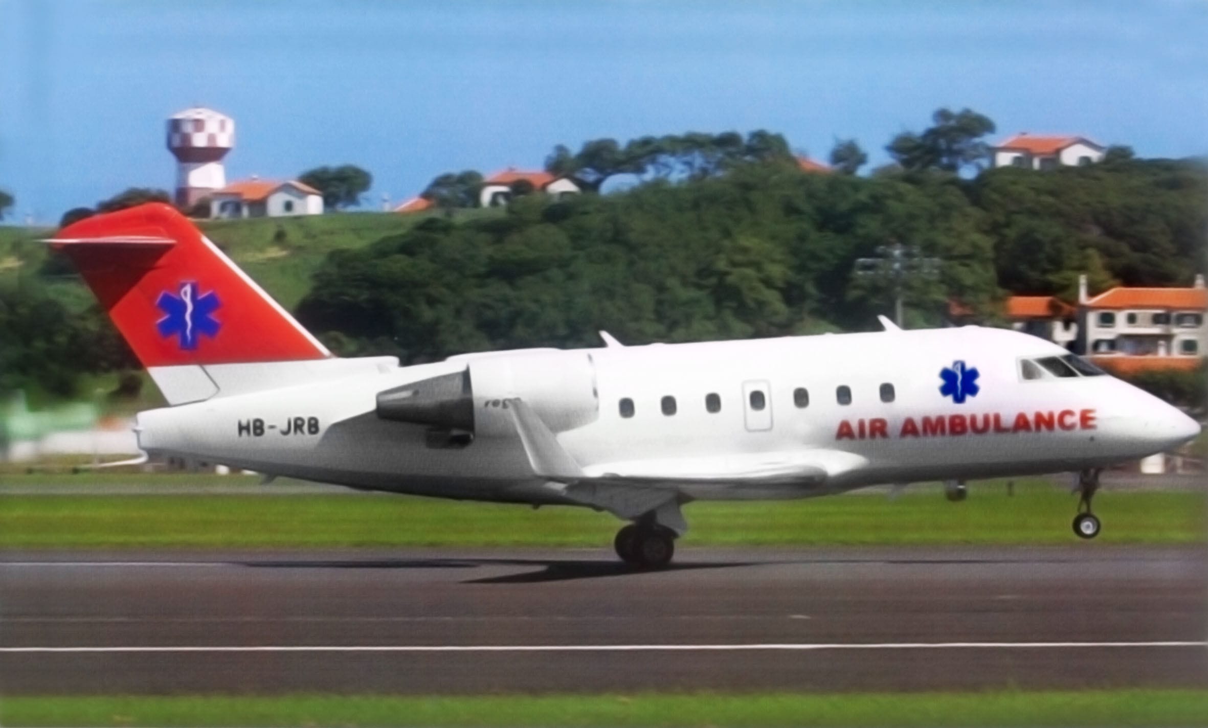 Airplane air ambulance - Paramed International